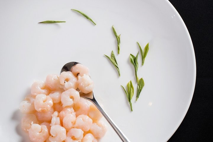 Longjing Prawns 龙井虾仁 - WentChina