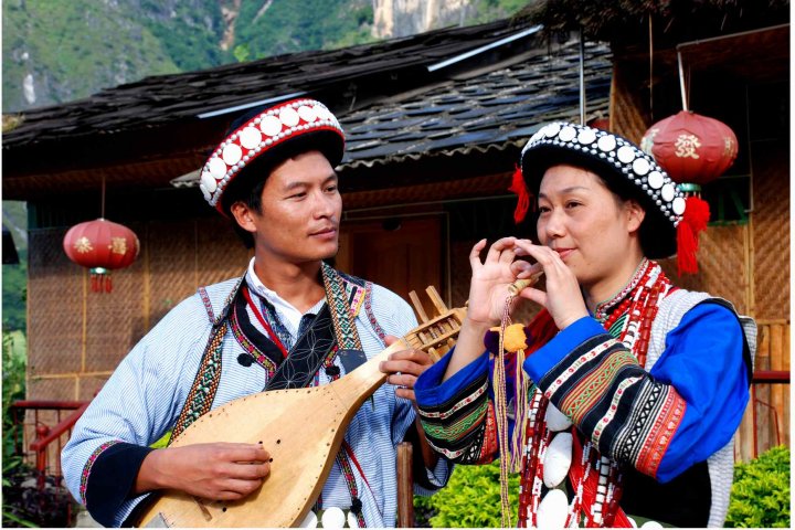The Lisu People 傈僳族 - WentChina